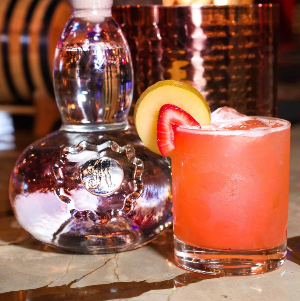 Asombroso La Rosa Reposado Tequila